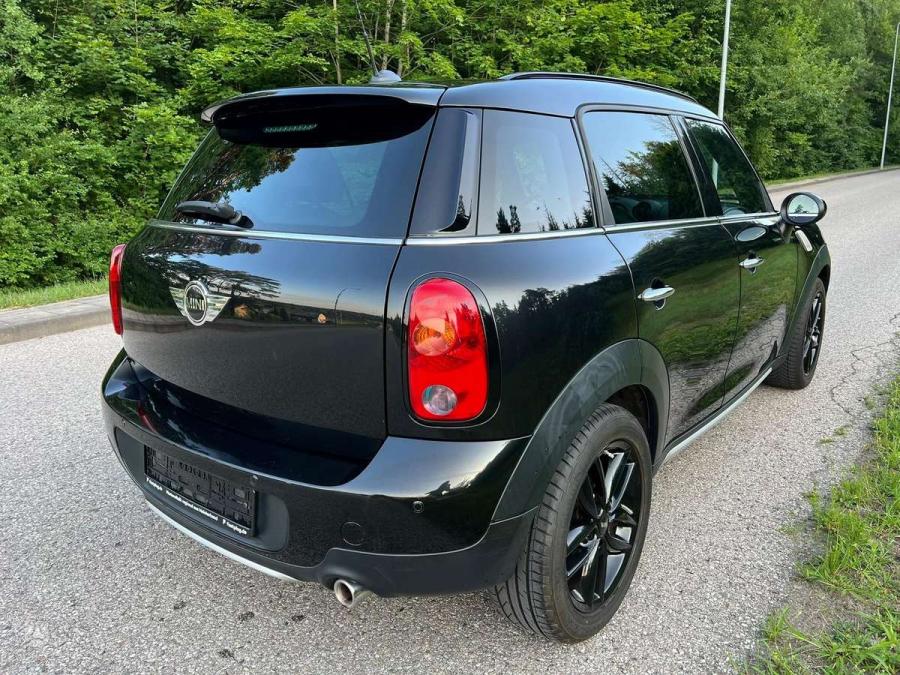 Melns MINI Countryman 2015 Prienai, ar dzinēja tilpumu 2.00 L un nobraukumu 200 tūkst. km par 8260 €, foto 4 vietnē AUTOMOTO.COM.LV