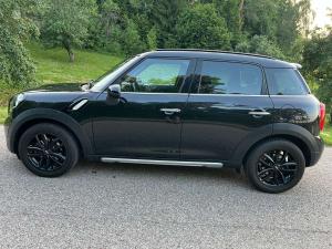 Melns MINI Countryman 2015 Prienai, ar dzinēja tilpumu 2.00 L un nobraukumu 200 tūkst. km par 8260 €, foto 9 vietnē AUTOMOTO.COM.LV