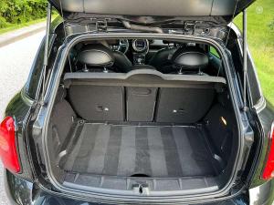 Melns MINI Countryman 2015 Prienai, ar dzinēja tilpumu 2.00 L un nobraukumu 200 tūkst. km par 8260 €, foto 12 vietnē AUTOMOTO.COM.LV