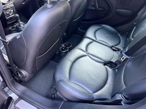 Melns MINI Countryman 2015 Prienai, ar dzinēja tilpumu 2.00 L un nobraukumu 200 tūkst. km par 8260 €, foto 15 vietnē AUTOMOTO.COM.LV
