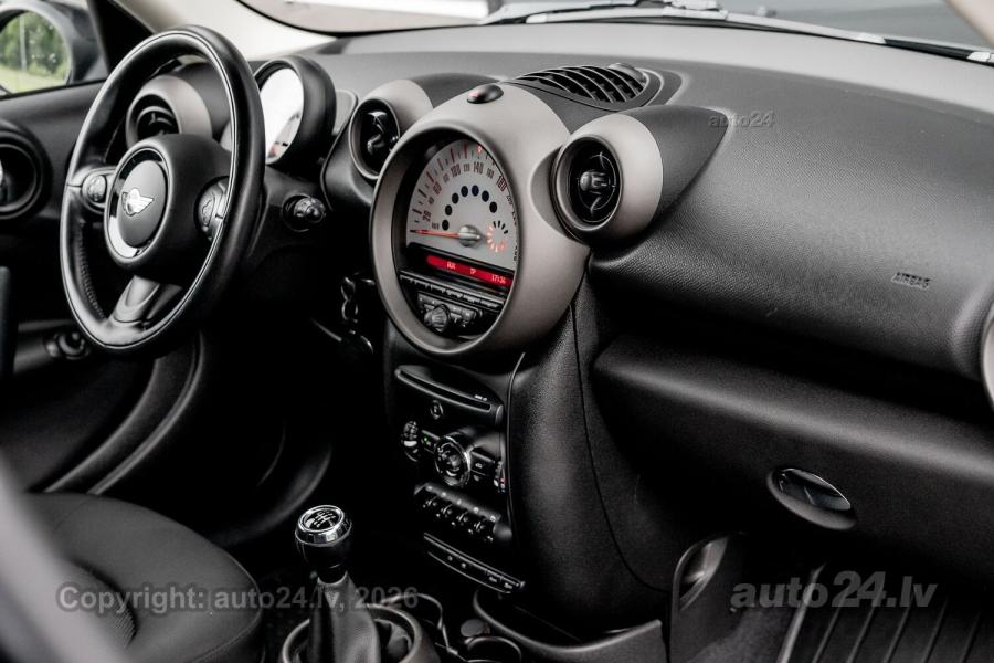 Melns MINI Countryman 2012 Pērnava, ar dzinēja tilpumu 1.60 L un nobraukumu 156 tūkst. km par 7900 €, foto 12 vietnē AUTOMOTO.COM.LV