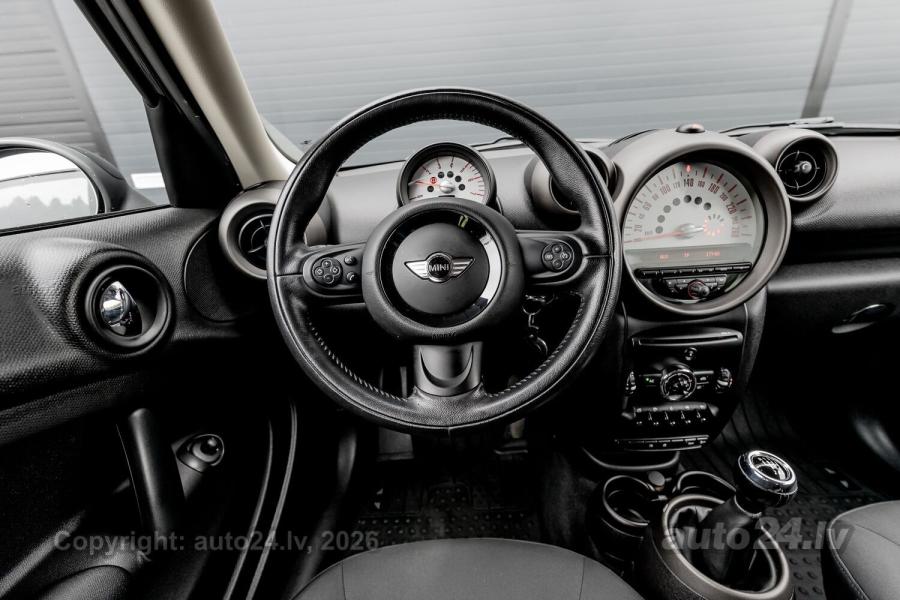 Melns MINI Countryman 2012 Pērnava, ar dzinēja tilpumu 1.60 L un nobraukumu 156 tūkst. km par 7900 €, foto 19 vietnē AUTOMOTO.COM.LV
