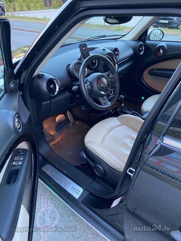 Black MINI Countryman 2014 in Tallinn, with an engine capacity of 1.60 L and mileage of 117 thousand km for 13900 €, photo 9 on AUTOMOTO.COM.LV