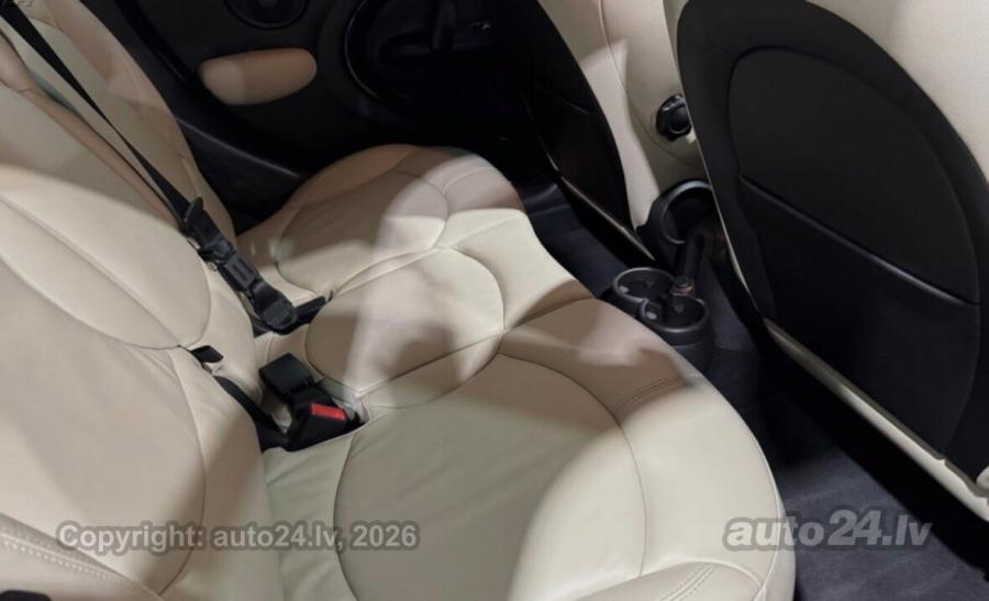 Black MINI Countryman 2014 in Tallinn, with an engine capacity of 1.60 L and mileage of 117 thousand km for 13900 €, photo 13 on AUTOMOTO.COM.LV