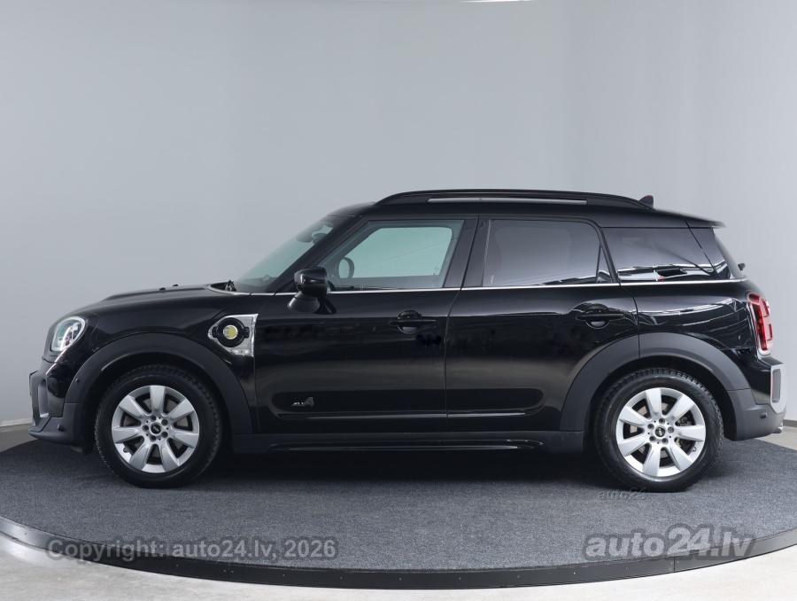 Black MINI Countryman 2021 in Tallinn, with an engine capacity of 1.50 L and mileage of 33 thousand km for 31900 €, photo 6 on AUTOMOTO.COM.LV