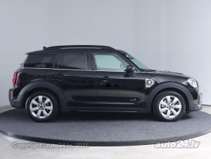 Black MINI Countryman 2021 in Tallinn, with an engine capacity of 1.50 L and mileage of 33 thousand km for 31900 €, photo 7 on AUTOMOTO.COM.LV