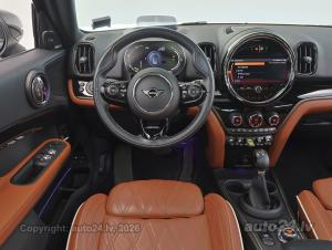 Black MINI Countryman 2021 in Tallinn, with an engine capacity of 1.50 L and mileage of 33 thousand km for 31900 €, photo 20 on AUTOMOTO.COM.LV