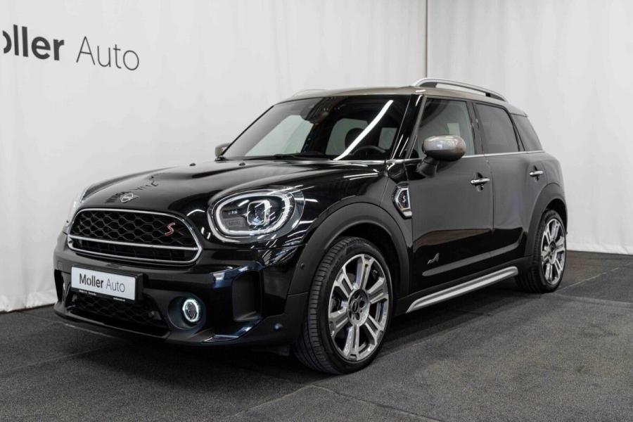 Black MINI Countryman 2023 in Tallinn, with an engine capacity of 2.00 L and mileage of 51 thousand km for 25900 €, photo 1 on AUTOMOTO.COM.LV