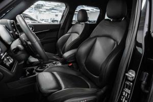 Black MINI Countryman 2023 in Tallinn, with an engine capacity of 2.00 L and mileage of 51 thousand km for 25900 €, photo 14 on AUTOMOTO.COM.LV