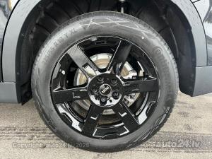 Black MINI Countryman 2026 in Tartu, with an engine capacity of 1.50 L and mileage of 0 thousand km for 33340 €, photo 15 on AUTOMOTO.COM.LV
