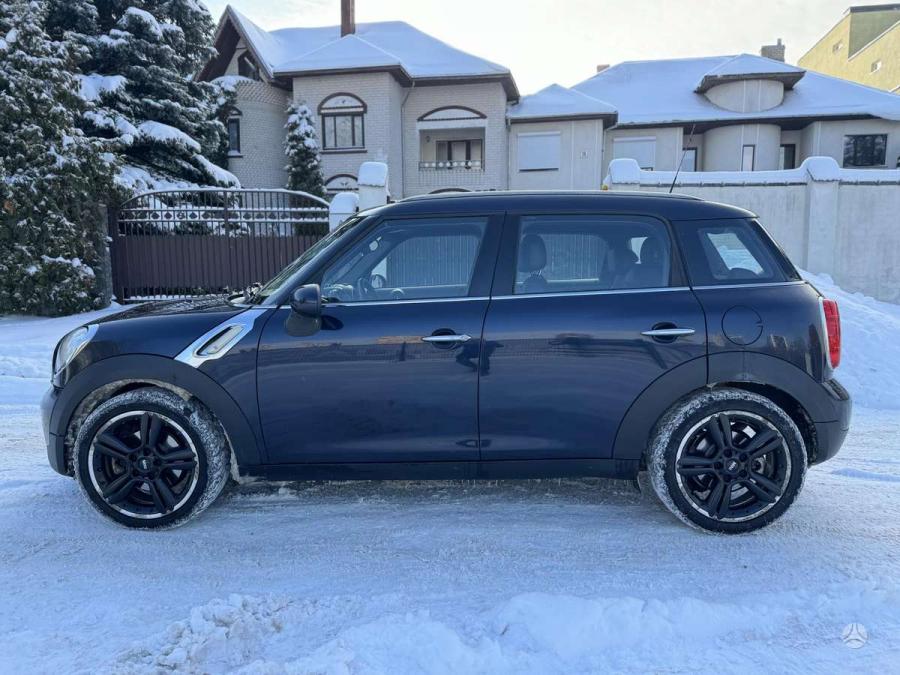 Blue MINI Countryman 2011 in Vilnius, with an engine capacity of 1.60 L and mileage of 339 thousand km for 2999 €, photo 5 on AUTOMOTO.COM.LV