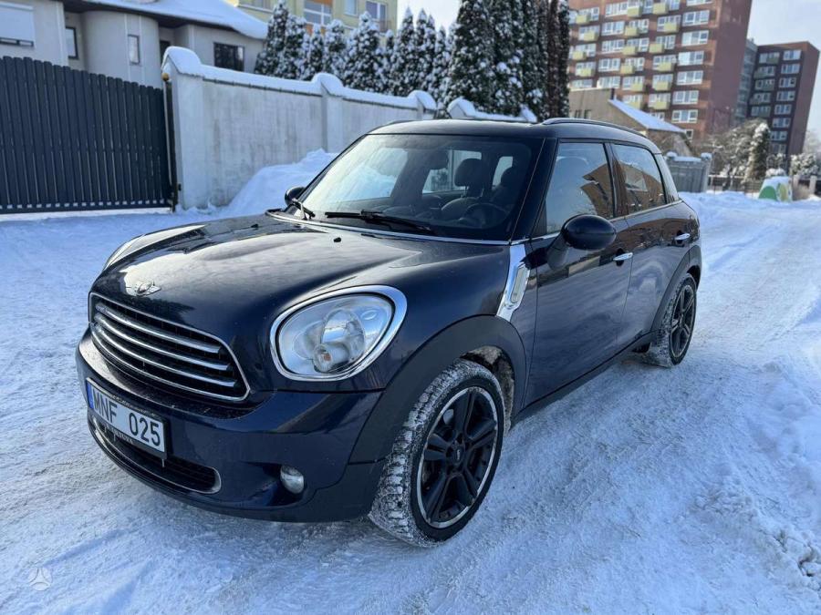 Blue MINI Countryman 2011 in Vilnius, with an engine capacity of 1.60 L and mileage of 339 thousand km for 2999 €, photo 7 on AUTOMOTO.COM.LV