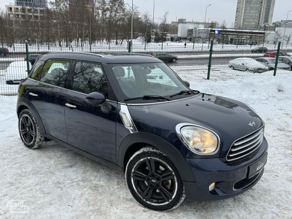 Blue MINI Countryman 2011 in Vilnius, with an engine capacity of 1.60 L and mileage of 340 thousand km for 3600 €, photo 3 on AUTOMOTO.COM.LV