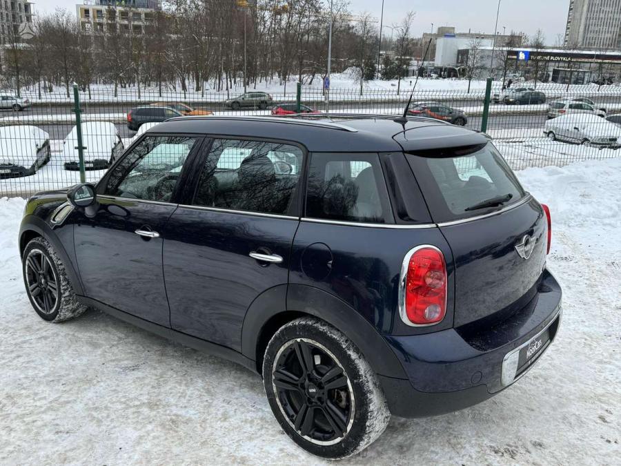 Blue MINI Countryman 2011 in Vilnius, with an engine capacity of 1.60 L and mileage of 340 thousand km for 3600 €, photo 5 on AUTOMOTO.COM.LV