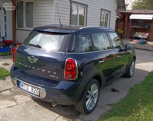 Blue MINI Countryman 2011 in Ignalina, with an engine capacity of 1.60 L and mileage of 244 thousand km for 5000 €, photo 2 on AUTOMOTO.COM.LV