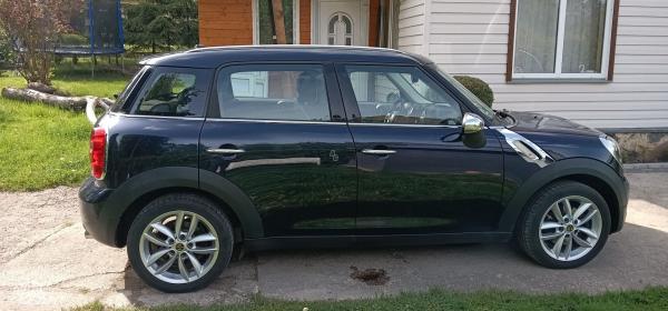 Blue MINI Countryman 2011 in Ignalina, with an engine capacity of 1.60 L and mileage of 244 thousand km for 5000 €, photo 8 on AUTOMOTO.COM.LV