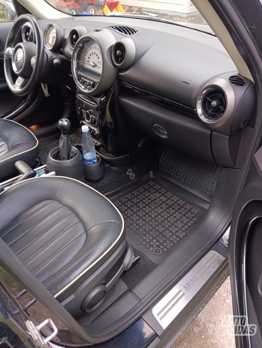 Blue MINI Countryman 2011 in Ignalina, with an engine capacity of 1.60 L and mileage of 244 thousand km for 5000 €, photo 16 on AUTOMOTO.COM.LV