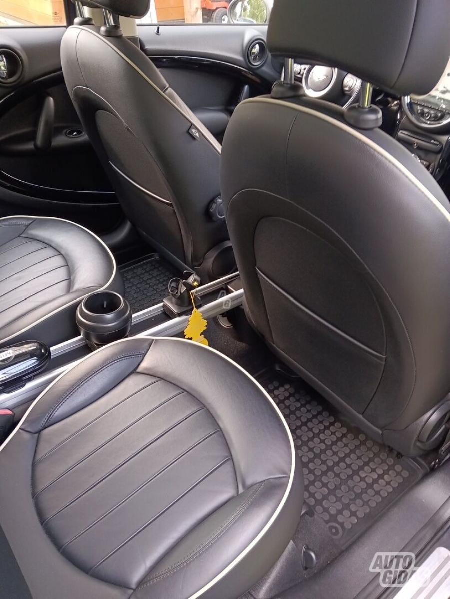 Blue MINI Countryman 2011 in Ignalina, with an engine capacity of 1.60 L and mileage of 244 thousand km for 5000 €, photo 19 on AUTOMOTO.COM.LV