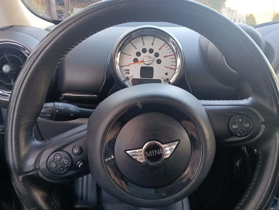 Blue MINI Countryman 2011 in Ignalina, with an engine capacity of 1.60 L and mileage of 244 thousand km for 5000 €, photo 22 on AUTOMOTO.COM.LV