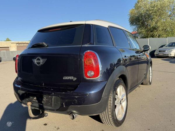 Blue MINI Countryman 2011 in Siauliai, with an engine capacity of 1.60 L and mileage of 227 thousand km for 2700 €, photo 6 on AUTOMOTO.COM.LV