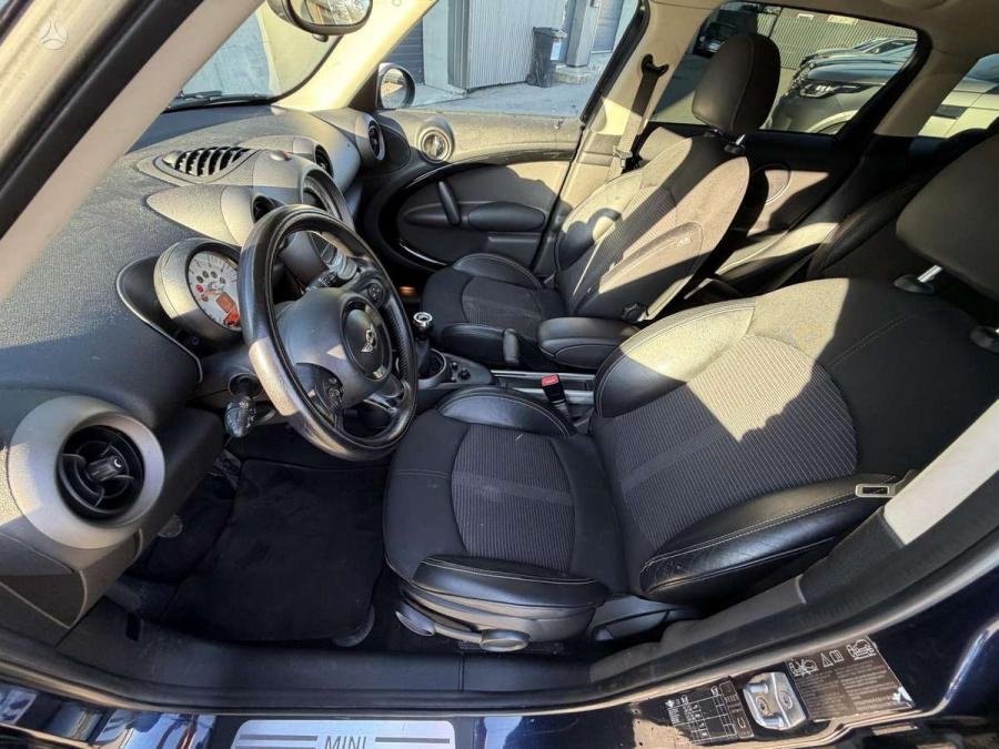 Blue MINI Countryman 2011 in Siauliai, with an engine capacity of 1.60 L and mileage of 227 thousand km for 2700 €, photo 17 on AUTOMOTO.COM.LV
