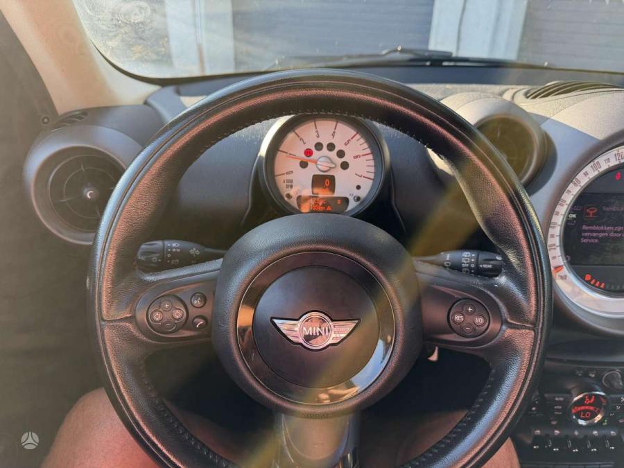 Blue MINI Countryman 2011 in Siauliai, with an engine capacity of 1.60 L and mileage of 227 thousand km for 2700 €, photo 19 on AUTOMOTO.COM.LV