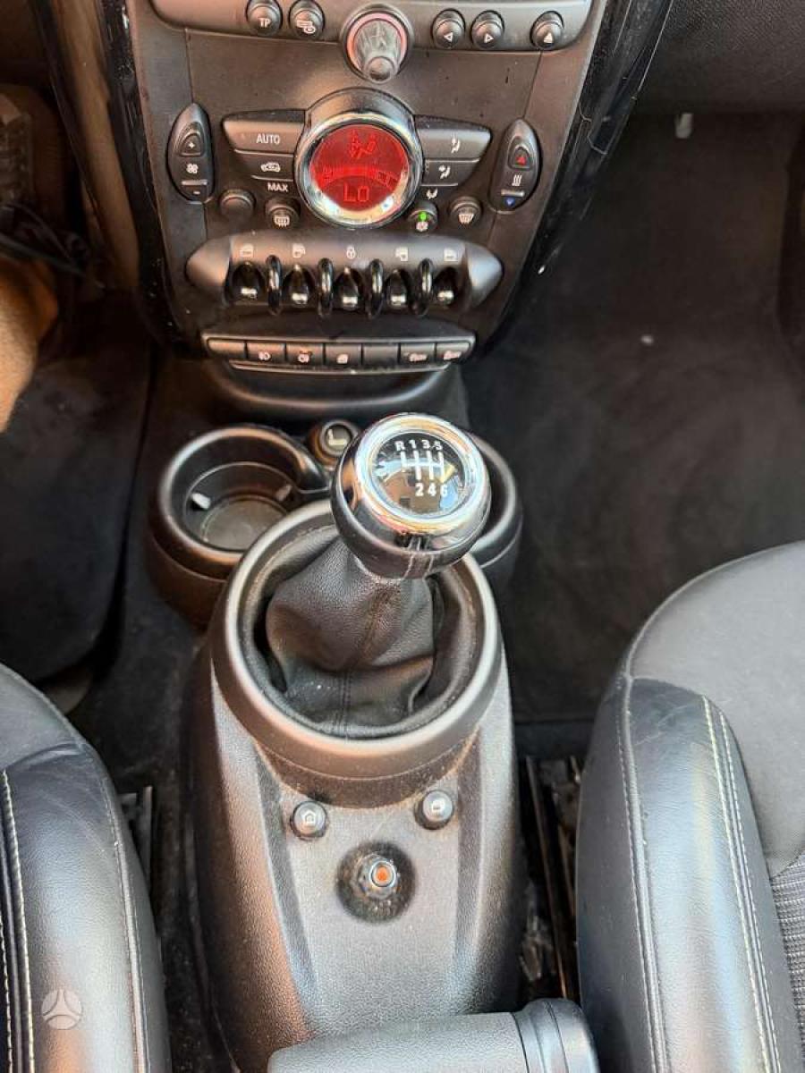 Blue MINI Countryman 2011 in Siauliai, with an engine capacity of 1.60 L and mileage of 227 thousand km for 2700 €, photo 21 on AUTOMOTO.COM.LV