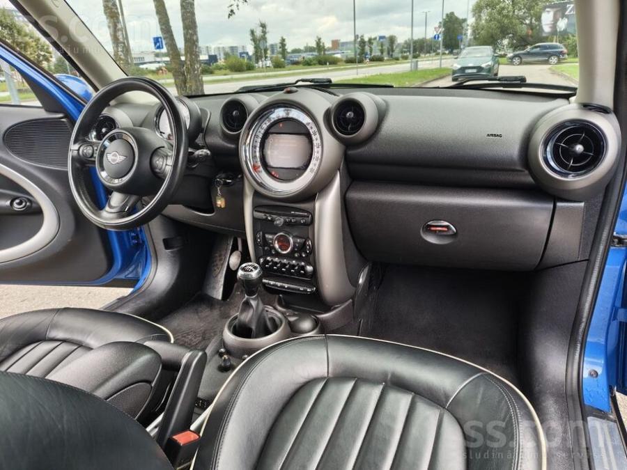 Blue MINI Countryman 2012 in Riga, with an engine capacity of 1.60 L and mileage of 0 thousand km for 6450 €, photo 10 on AUTOMOTO.COM.LV