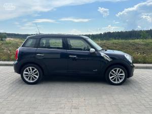Blue MINI Countryman 2013 in Vilnius, with an engine capacity of 1.60 L and mileage of 187 thousand km for 6450 €, photo 6 on AUTOMOTO.COM.LV