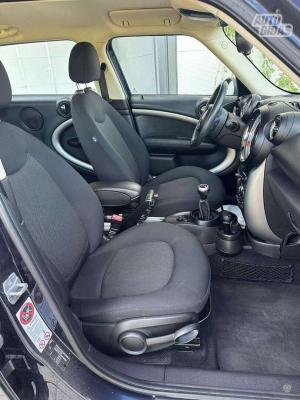 Zils MINI Countryman 2013 Viļņa, ar dzinēja tilpumu 1.60 L un nobraukumu 187 tūkst. km par 4950 €, foto 13 vietnē AUTOMOTO.COM.LV