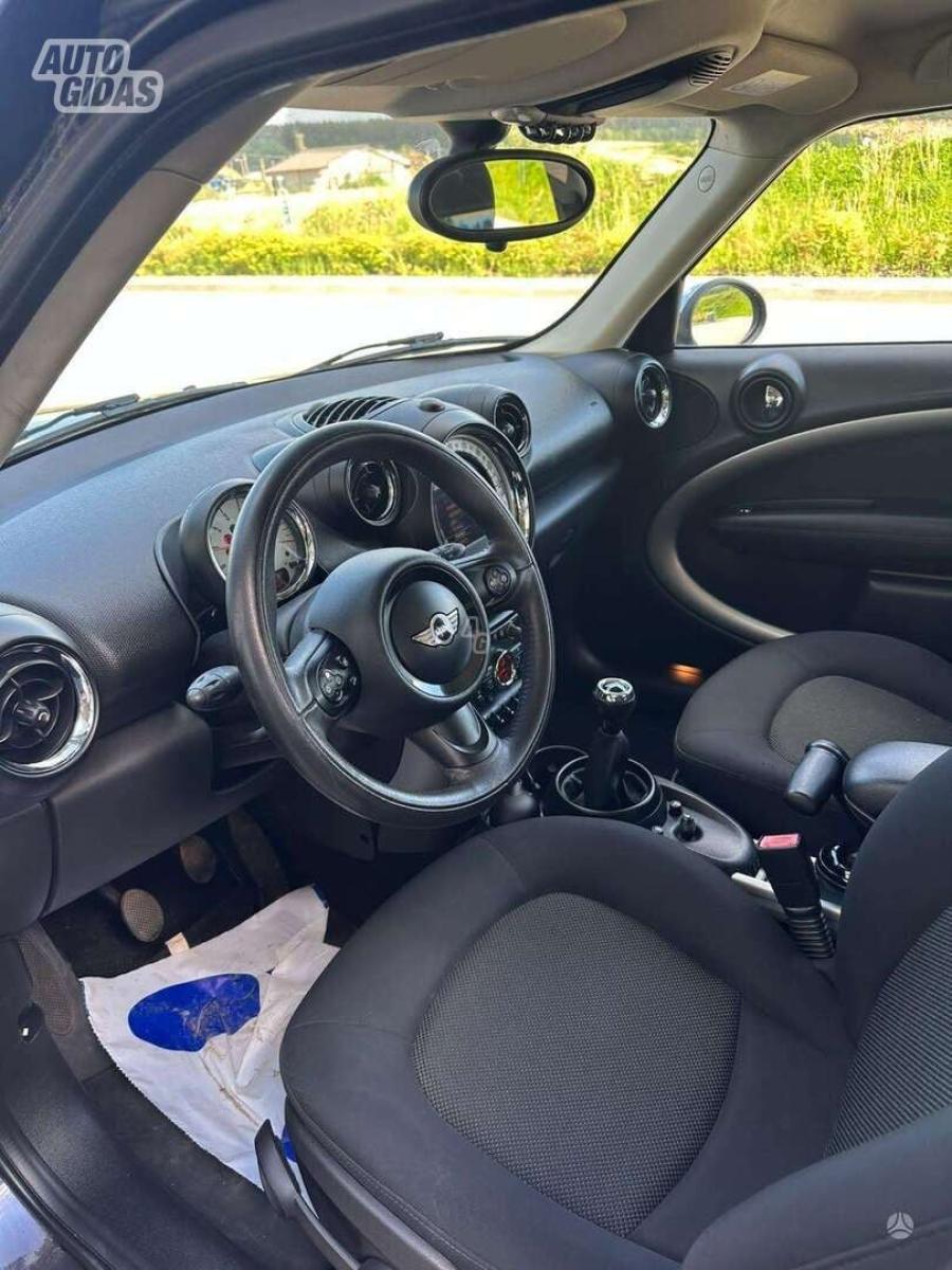 Zils MINI Countryman 2013 Viļņa, ar dzinēja tilpumu 1.60 L un nobraukumu 187 tūkst. km par 4950 €, foto 20 vietnē AUTOMOTO.COM.LV