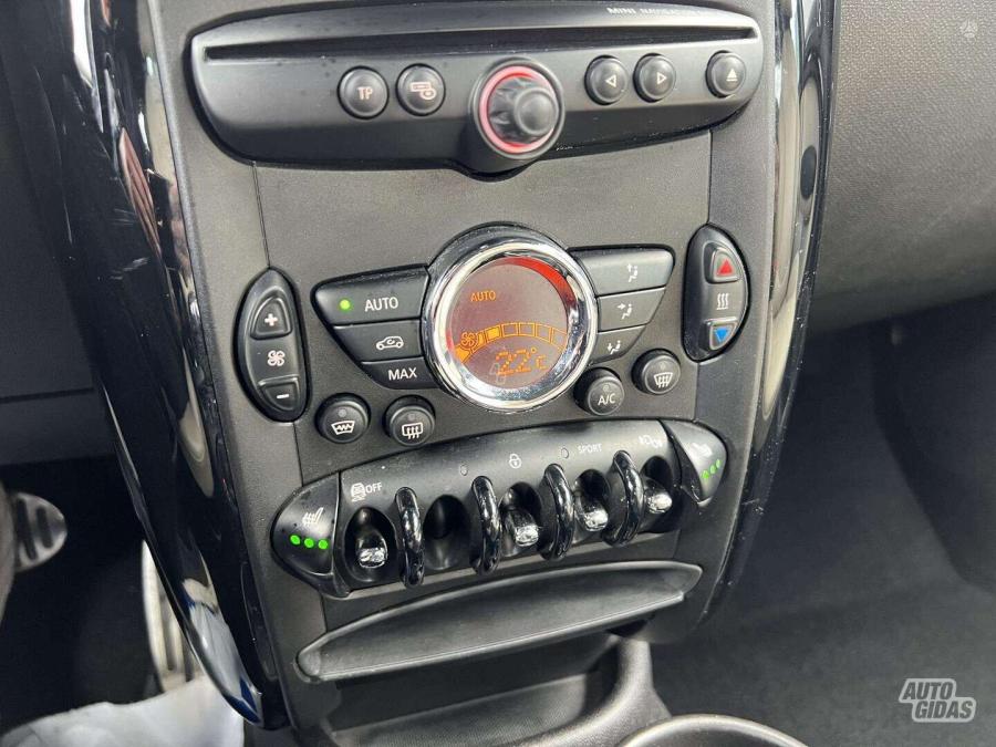 Blue MINI Countryman 2014 in Siauliai, with an engine capacity of 2.00 L and mileage of 174 thousand km for 8900 €, photo 21 on AUTOMOTO.COM.LV