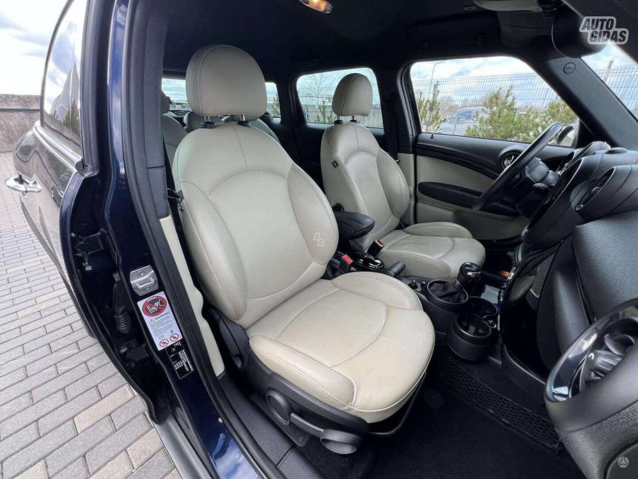 Blue MINI Countryman 2014 in Siauliai, with an engine capacity of 2.00 L and mileage of 174 thousand km for 8900 €, photo 24 on AUTOMOTO.COM.LV