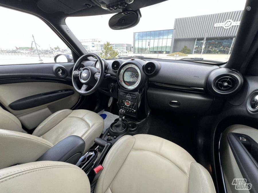 Blue MINI Countryman 2014 in Siauliai, with an engine capacity of 2.00 L and mileage of 174 thousand km for 8900 €, photo 26 on AUTOMOTO.COM.LV