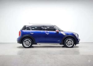Zils MINI Countryman 2015 Viļņa, ar dzinēja tilpumu 2.00 L un nobraukumu 125 tūkst. km par 11950 €, foto 7 vietnē AUTOMOTO.COM.LV