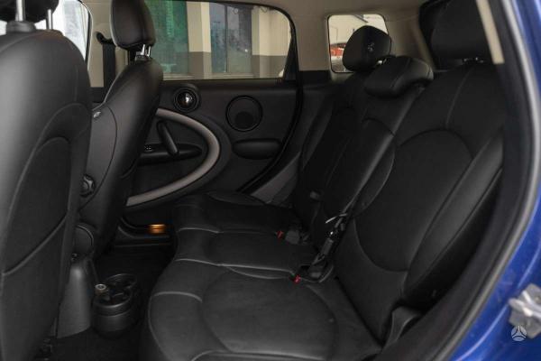 Blue MINI Countryman 2015 in Vilnius, with an engine capacity of 2.00 L and mileage of 125 thousand km for 11550 €, photo 11 on AUTOMOTO.COM.LV