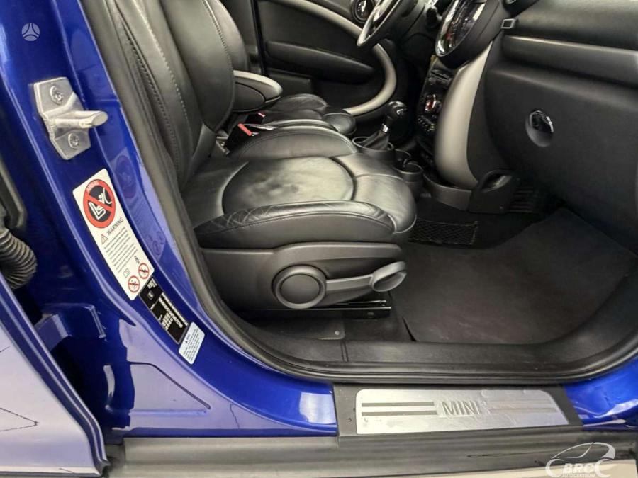 Blue MINI Countryman 2015 in Vilnius, with an engine capacity of 2.00 L and mileage of 126 thousand km for 9250 €, photo 8 on AUTOMOTO.COM.LV