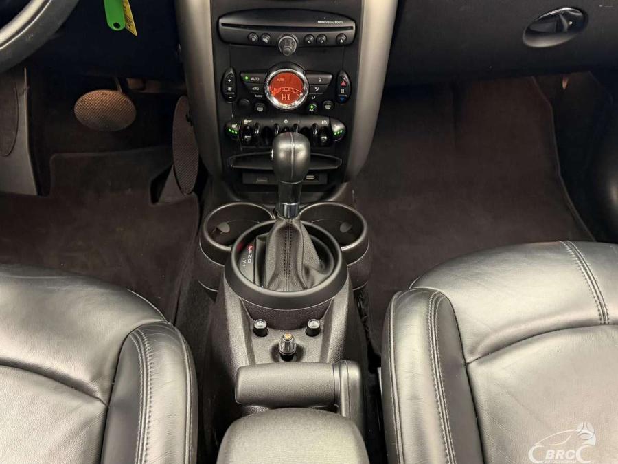 Blue MINI Countryman 2015 in Vilnius, with an engine capacity of 2.00 L and mileage of 126 thousand km for 9250 €, photo 19 on AUTOMOTO.COM.LV