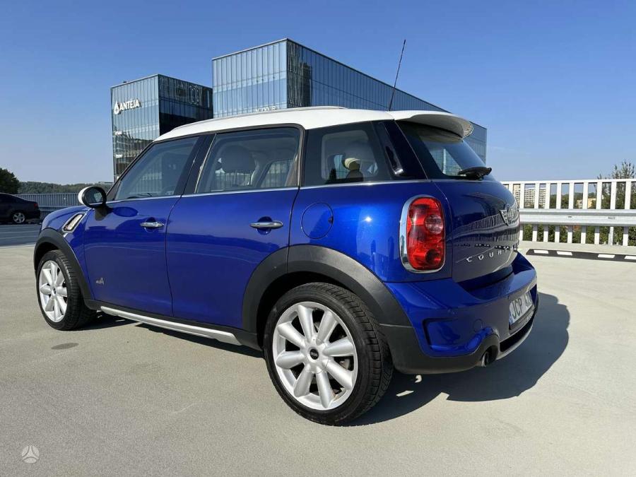 Zils MINI Countryman 2016 Viļņa, ar dzinēja tilpumu 1.60 L un nobraukumu 98 tūkst. km par 11500 €, foto 7 vietnē AUTOMOTO.COM.LV