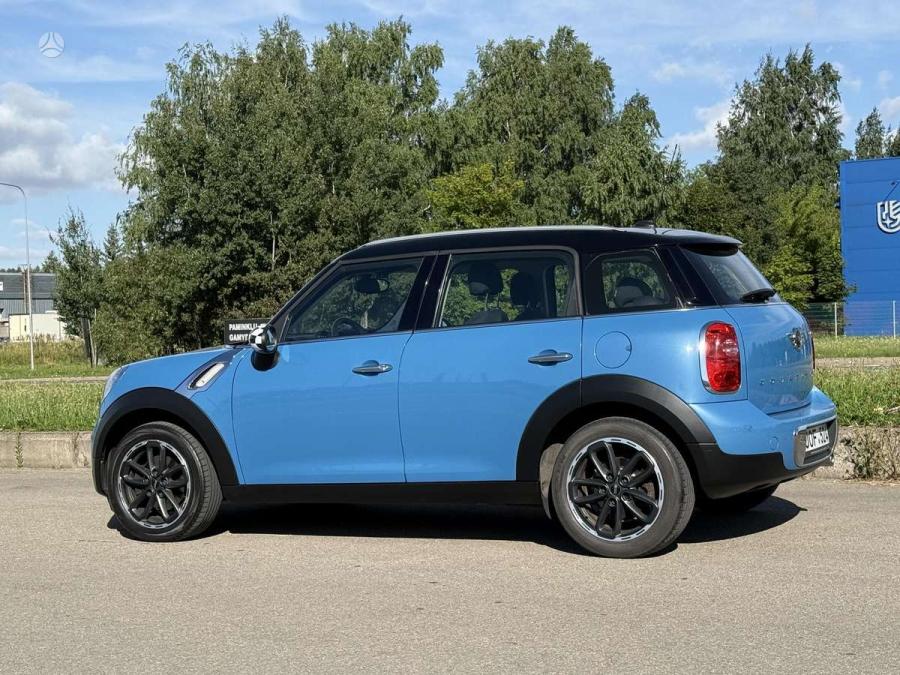 Blue MINI Countryman 2016 in Panevezys, with an engine capacity of 1.60 L and mileage of 51 thousand km for 12800 €, photo 13 on AUTOMOTO.COM.LV