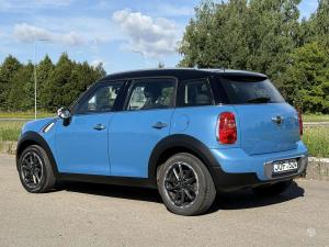 Blue MINI Countryman 2016 in Panevezys, with an engine capacity of 1.60 L and mileage of 51 thousand km for 12800 €, photo 14 on AUTOMOTO.COM.LV