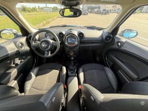 Blue MINI Countryman 2016 in Panevezys, with an engine capacity of 1.60 L and mileage of 51 thousand km for 12800 €, photo 25 on AUTOMOTO.COM.LV