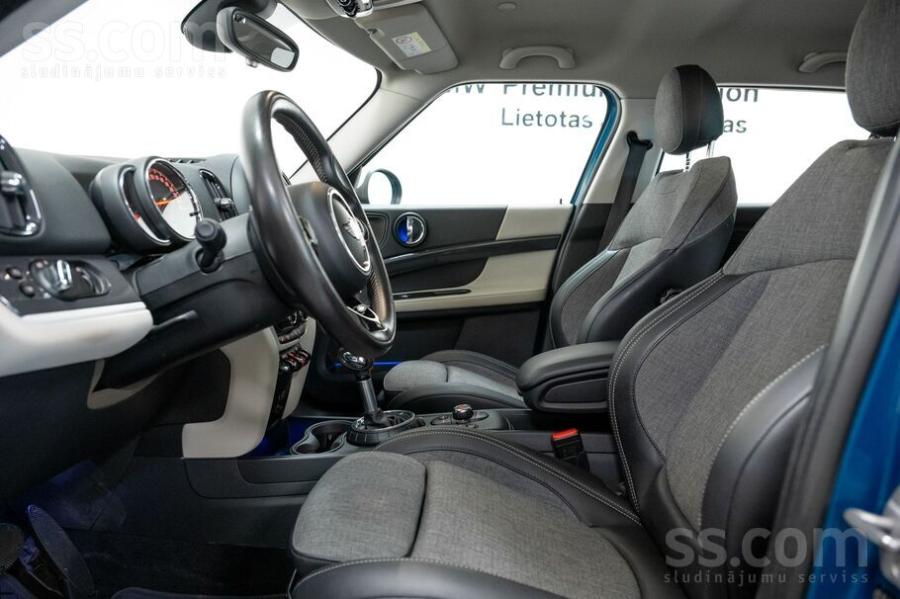 Blue MINI Countryman 2017 in Riga, with an engine capacity of 2.00 L and mileage of 112 thousand km for 18500 €, photo 7 on AUTOMOTO.COM.LV