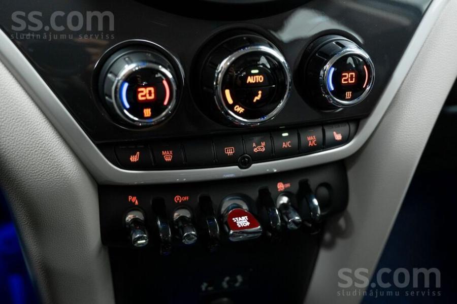 Blue MINI Countryman 2017 in Riga, with an engine capacity of 2.00 L and mileage of 112 thousand km for 18500 €, photo 12 on AUTOMOTO.COM.LV