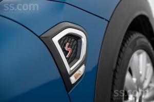 Blue MINI Countryman 2017 in Riga, with an engine capacity of 2.00 L and mileage of 112 thousand km for 18500 €, photo 16 on AUTOMOTO.COM.LV