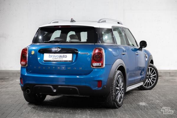 Zils MINI Countryman 2018 Viļņa, ar dzinēja tilpumu 1.50 L un nobraukumu 112 tūkst. km par 19491 €, foto 9 vietnē AUTOMOTO.COM.LV