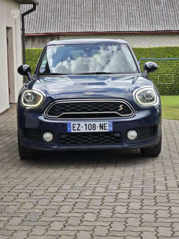Blue MINI Countryman 2018 in Raseiniai, with an engine capacity of 1.50 L and mileage of 169 thousand km for 11900 €, photo 2 on AUTOMOTO.COM.LV