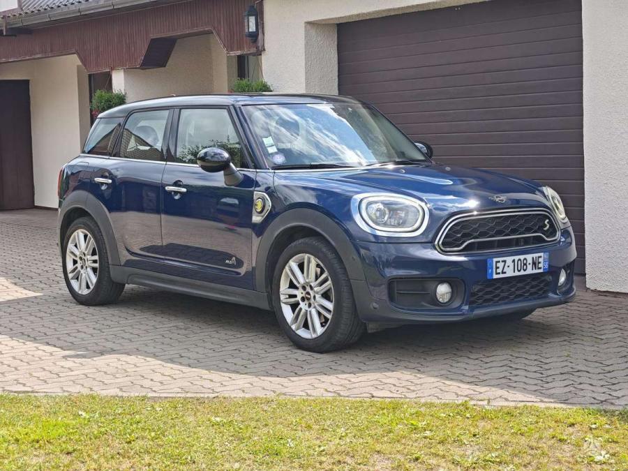 Blue MINI Countryman 2018 in Raseiniai, with an engine capacity of 1.50 L and mileage of 169 thousand km for 11900 €, photo 6 on AUTOMOTO.COM.LV