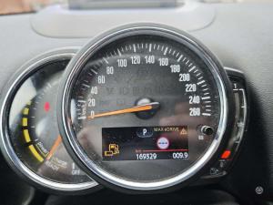 Blue MINI Countryman 2018 in Raseiniai, with an engine capacity of 1.50 L and mileage of 169 thousand km for 11900 €, photo 16 on AUTOMOTO.COM.LV