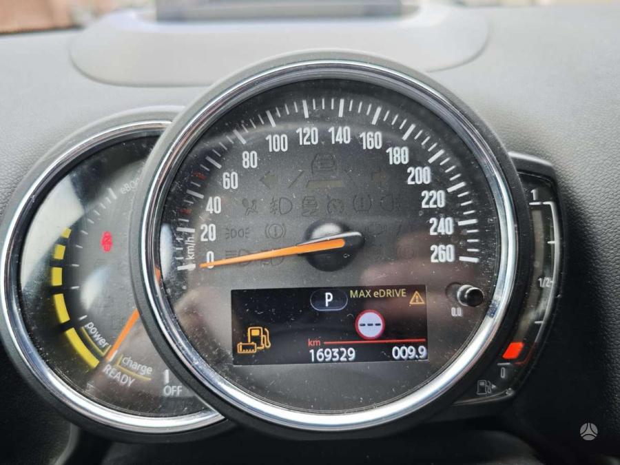 Blue MINI Countryman 2018 in Raseiniai, with an engine capacity of 1.50 L and mileage of 169 thousand km for 11900 €, photo 16 on AUTOMOTO.COM.LV